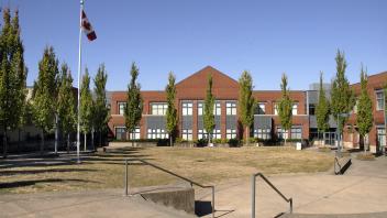 Schools Map | Surrey Elementary & Secondary Schools
